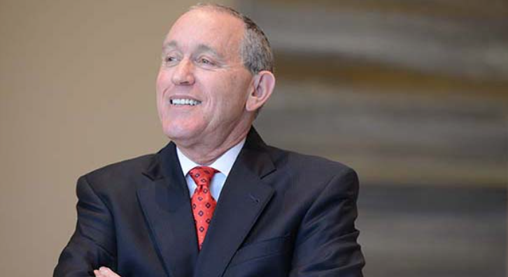 Becker took unique route to lifetime achievement award | St. John ...